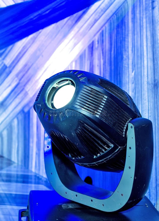 Spot light stock image. Image of lamp, dark, floodlight - 30039843