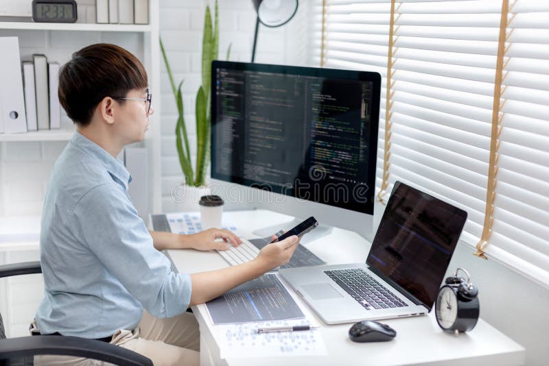 Professional Development Programmers are Using Mobile Phones To Test ...