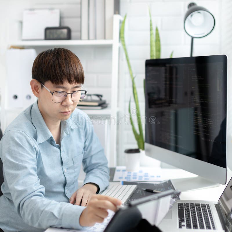 Professional Development Programmers are Using Tablet To Test the ...