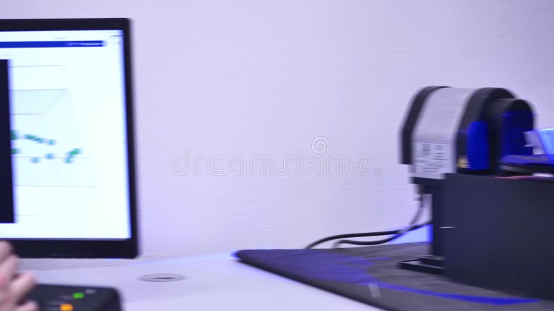 Professional Engineer Scanning on Modern 3D Scanner To Import 3D CAD ...