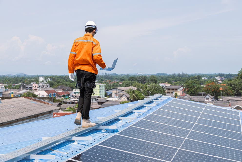 Professional Engineer Service Solar Panel. Worker Maintenance Cleaning ...