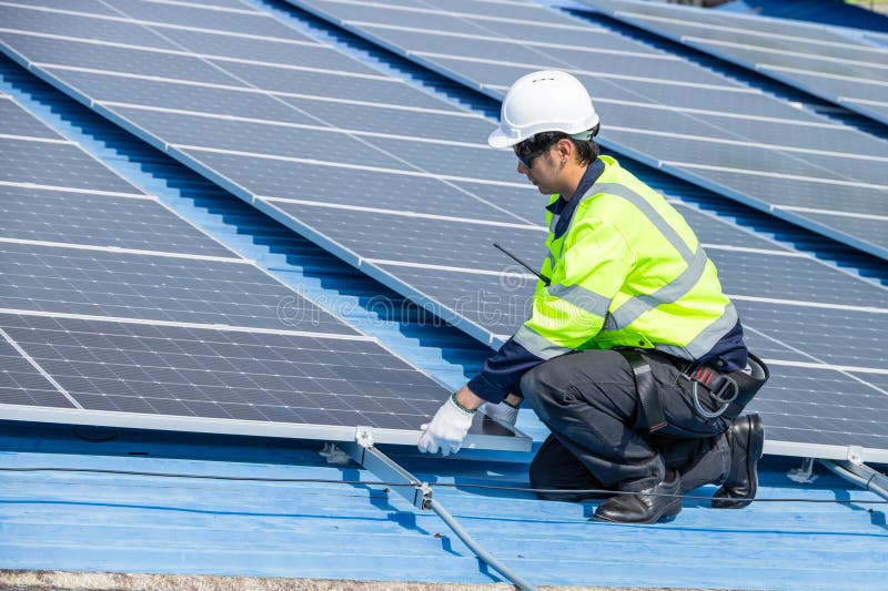 Professional Engineer Service Solar Panel. Worker Maintenance Cleaning ...
