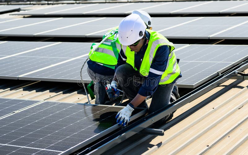 Professional Engineer Technician with Safety Helmet Checking Solar ... Professional Engineer Technician with Safety Helmet Checking Solar ...