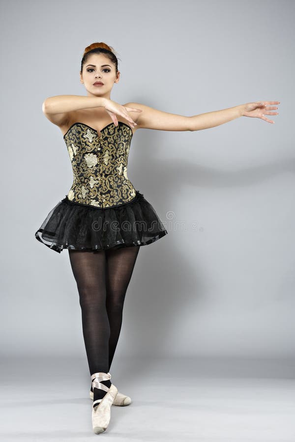 Professional Female Ballet Dancer Stock Photo - Image of full, graceful ...