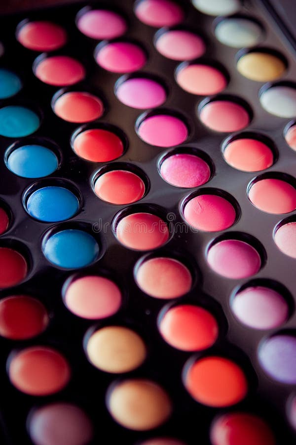 Professional Multicolor Eyeshadow Pale Stock Image - Image of eyeshadow ...