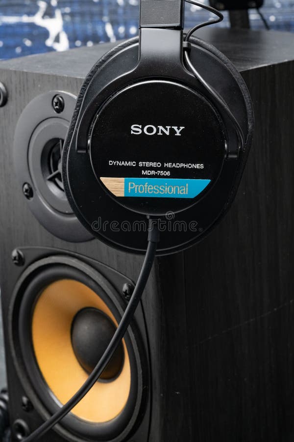 Professional Sony Headphones and Speaker System Editorial Image - Image ...