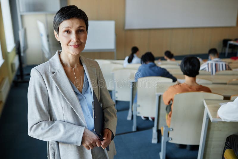 Group of College Students Sitting at Lecture Stock Image - Image of ...