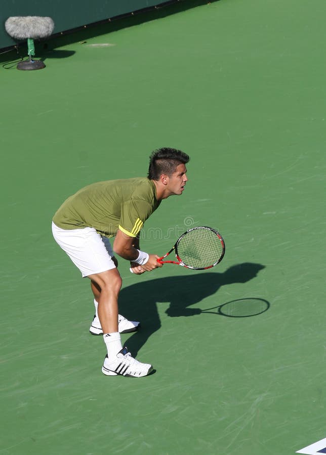 Professional Tennis Player. Editorial Photography - Image of ball ...