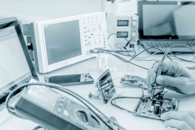 A Professional Workspace with a Portable Device for Online ...