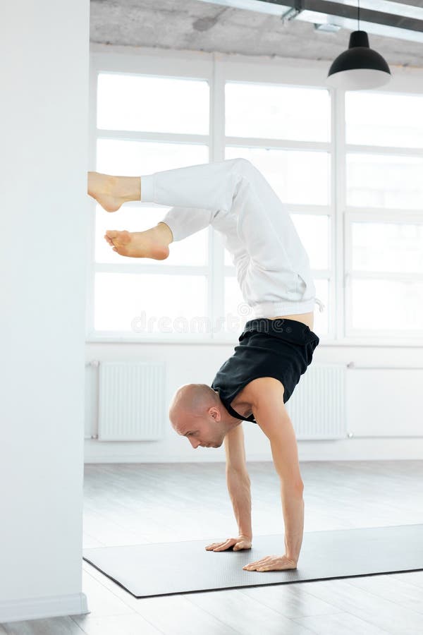 Yogi Man Yoga Scorpion Pose Side View Stock Photos - Free & Royalty ... Yogi Man Yoga Scorpion Pose Side View Stock Photos - Free & Royalty ...