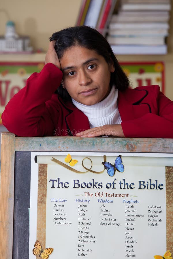 Professor Teaching Bible Class Foto de Stock - Imagem de deus, matriz ...