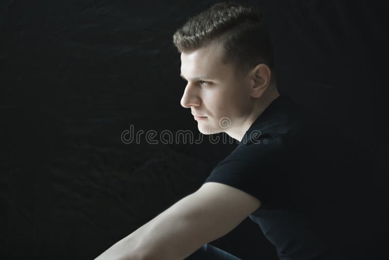 Profile Head and Shoulders Young Man Portrait in Low-key Lighting Stock ...