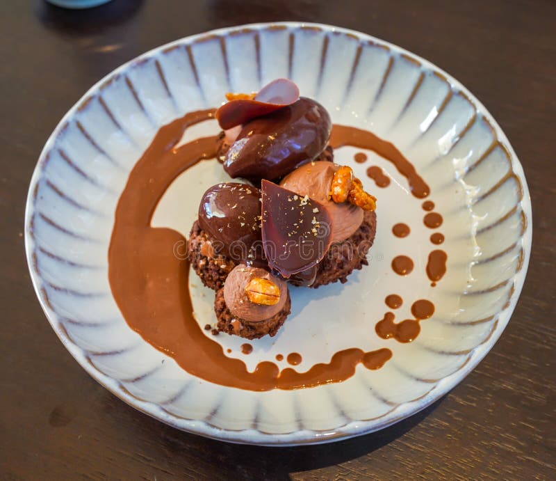 Profiterole-style Puff Pastry with Caribbean Chocolate and Peanut ...