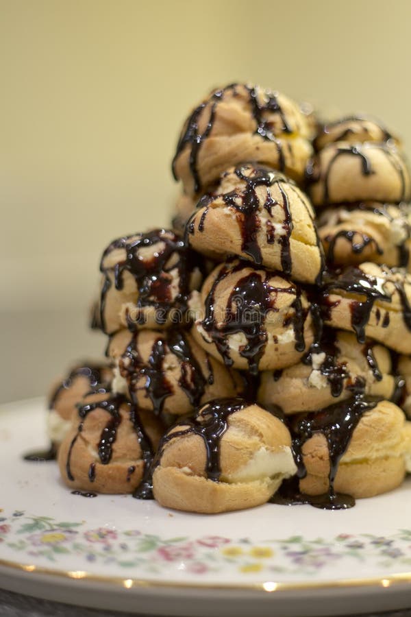 Profiteroles Close-up, Macro Top View. Sweet Air Cakes Profirtoli ...