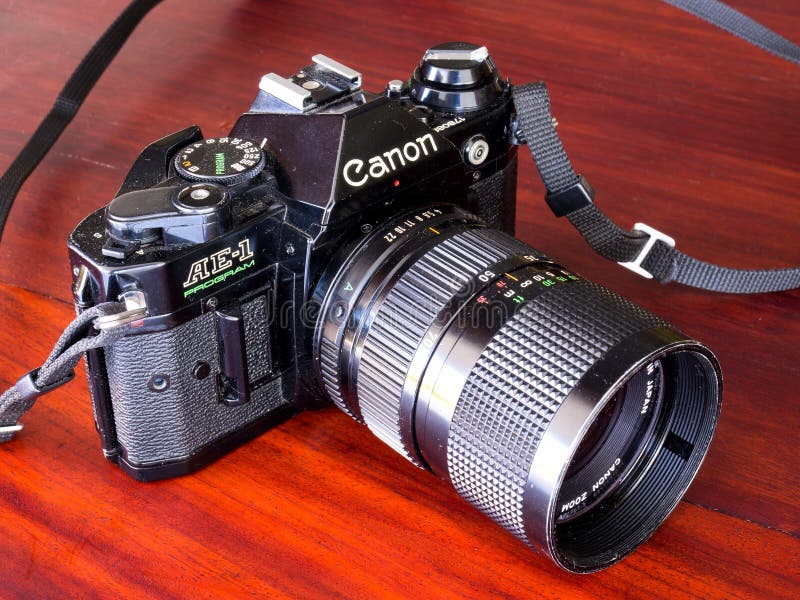 Programm Canons AE-1 Ist Alte Klassische Filmkamera Redaktionelles ...