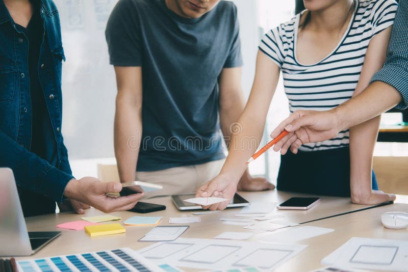 Programmer and Web Designer, UX UI Meeting for Planing Mobile Ap Stock ...