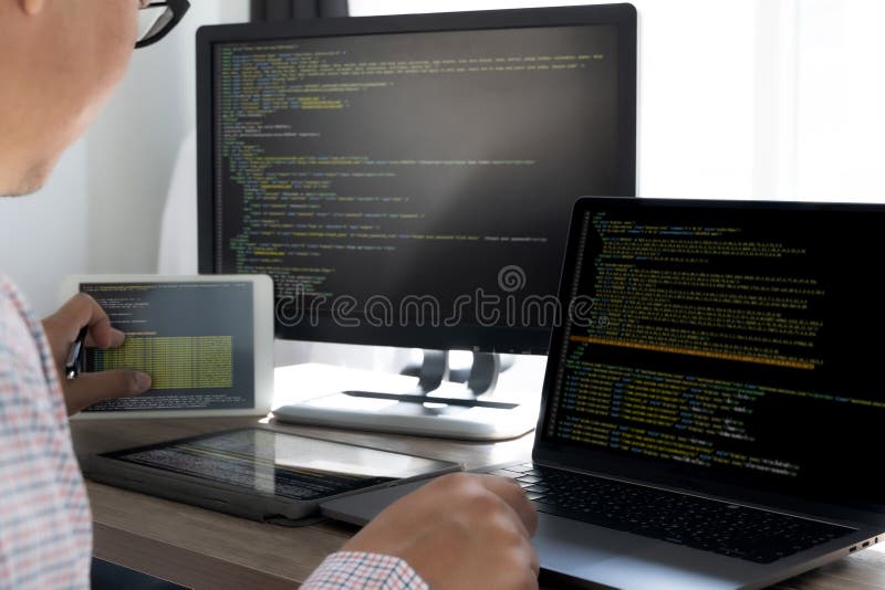 Programmiercode Abstrakter Technologie-Hintergrund Entwickler ...