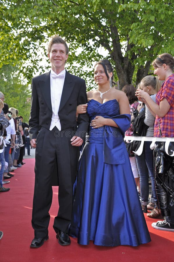 Prom couple editorial photo. Image of beauty, girl, cabriolet - 14628846