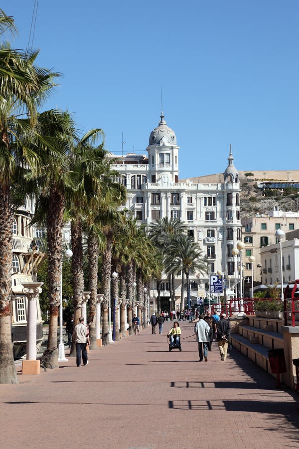 Promenade in Alicante, Spain Editorial Photography - Image of esplanade ...