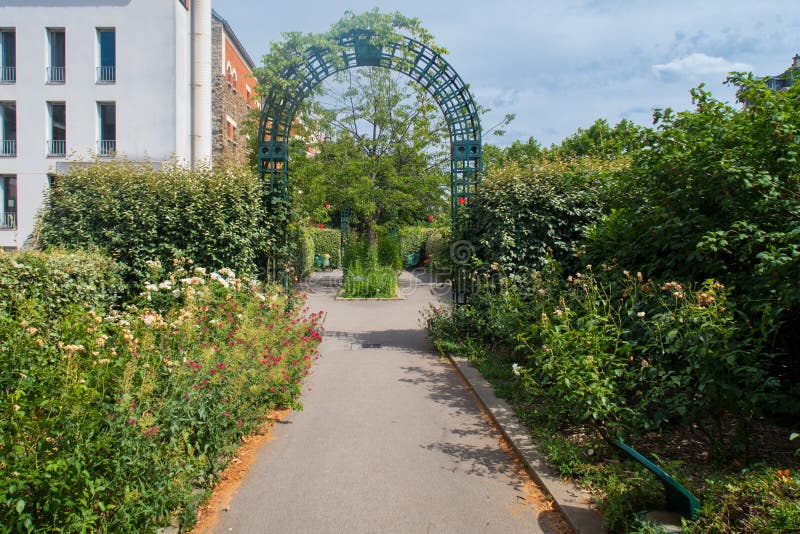 Promenade Plantee in Paris, Frankreich Stockbild - Bild von park, reise ...