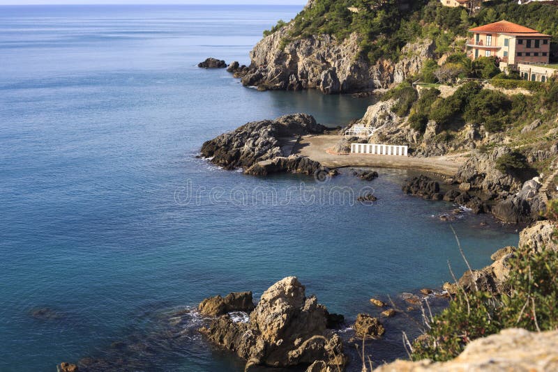 Images Promontoire - Téléchargez 33,414 Photos libres de droits