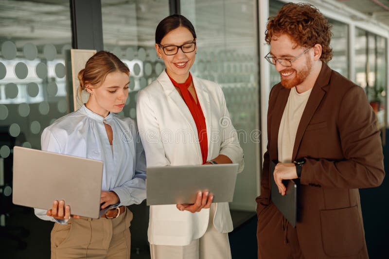 Promoting Teamwork in the Modern Office is Essential for Boosting ...