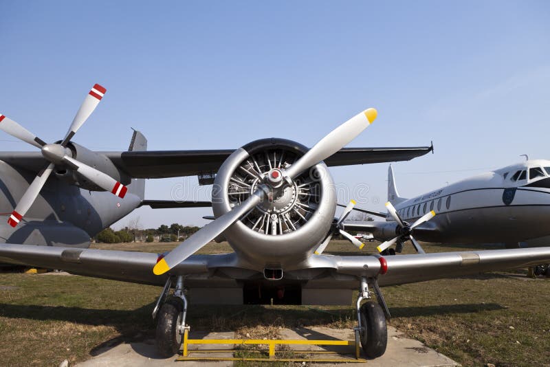Airplane Engine with Propeller Stock Image - Image of piston, wing ...