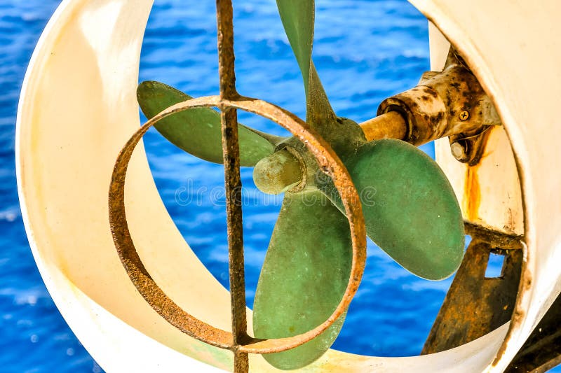 A Propeller is Shown in the Center of a White Circle Stock Photo ...