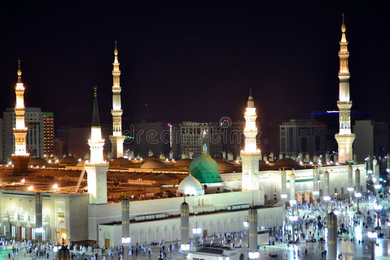 Prophet S Mosque Green Dome at Night Stock Image - Image of light ...