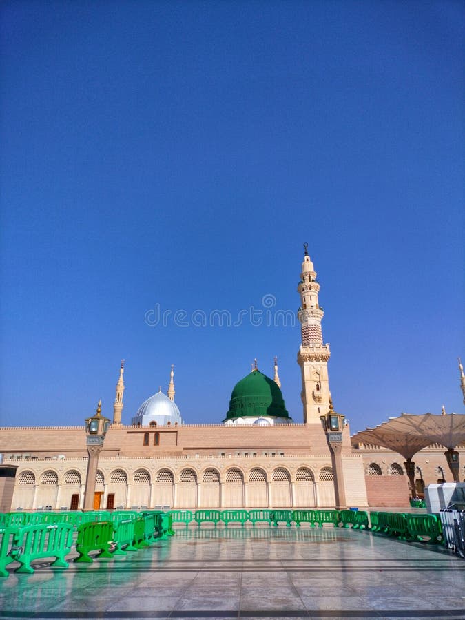 The Prophet& X27;s Mosque Seen Outside Stock Image - Image of palace ...
