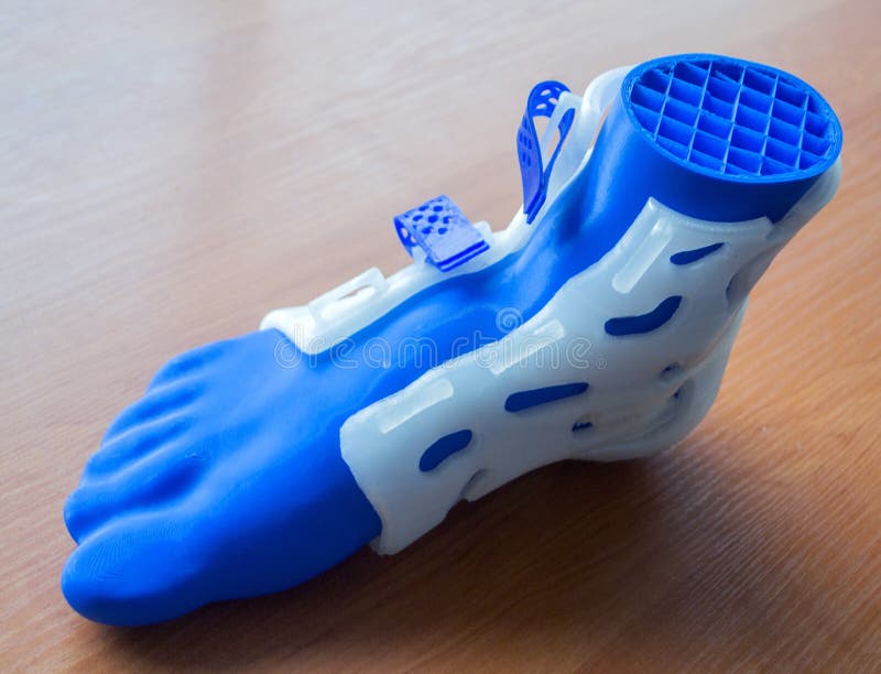 Prosthesis Printed 3D Printer from Molten Plastic Plastic Foot ...