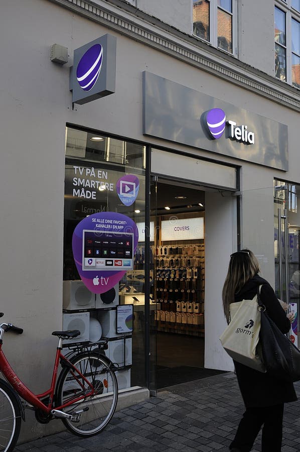 PROVEDOR DE INTERNET DO TELIA Foto de Stock Editorial - Imagem de ...