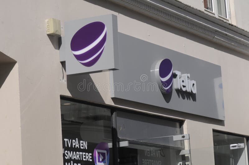 PROVEDOR DE INTERNET DO TELIA Fotografia Editorial - Imagem de internet ...