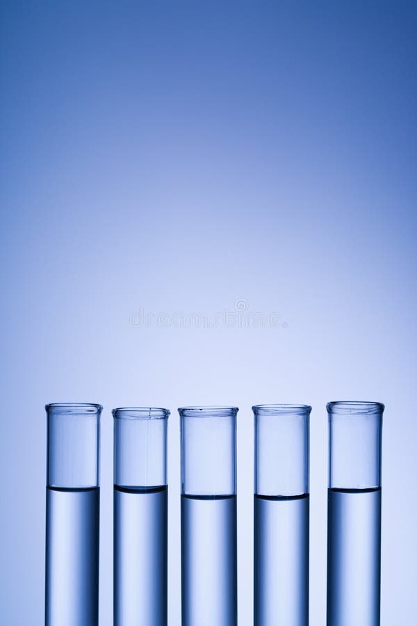 Provette e pipetta fotografia stock. Immagine di nessuno - 13444148