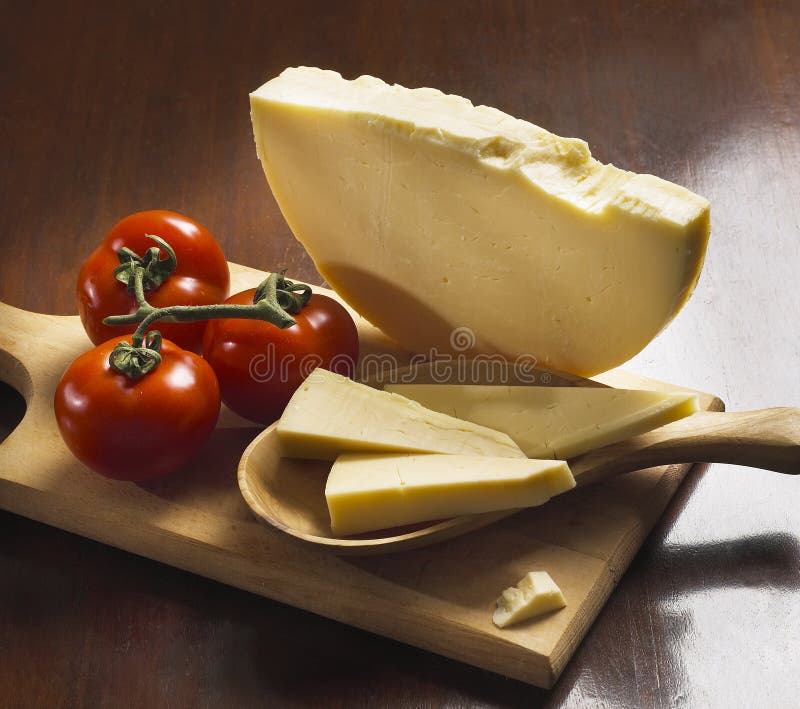 Provolone Italien De Fromage Image stock - Image du nourriture ...