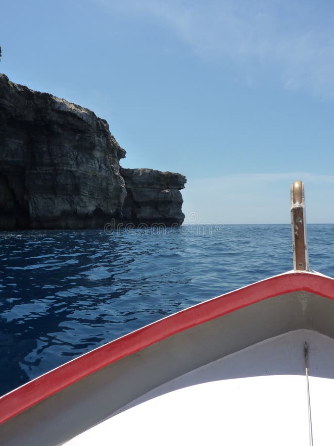 Prow of a boat stock image. Image of reflections, boat - 11042733