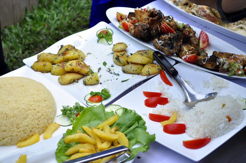 PRUEBA DE LA COMIDA imagen de archivo. Imagen de calidad - 76644197