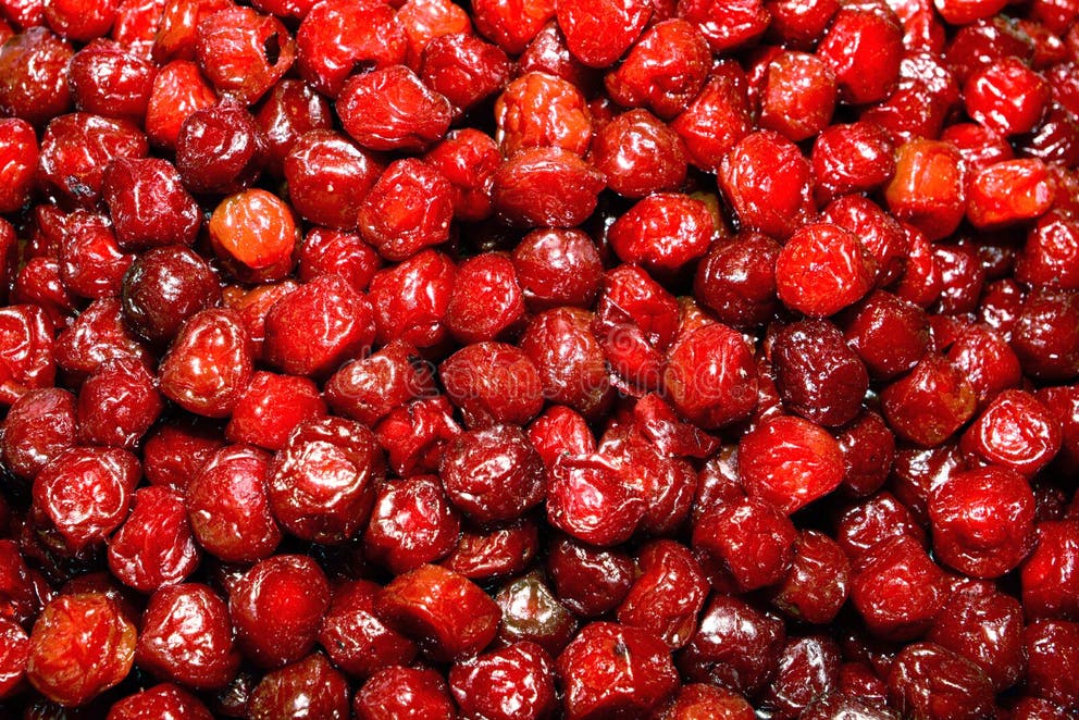 Prune douce sèche rouge photo stock. Image du vente, sucre - 72281574