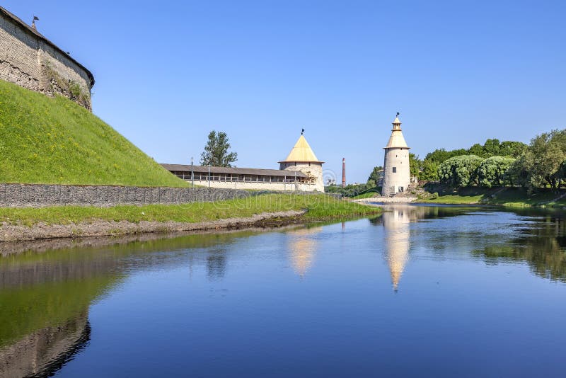Pskov Krom Kremlin. Pskova River Stock Image - Image of pskov, shallow ...