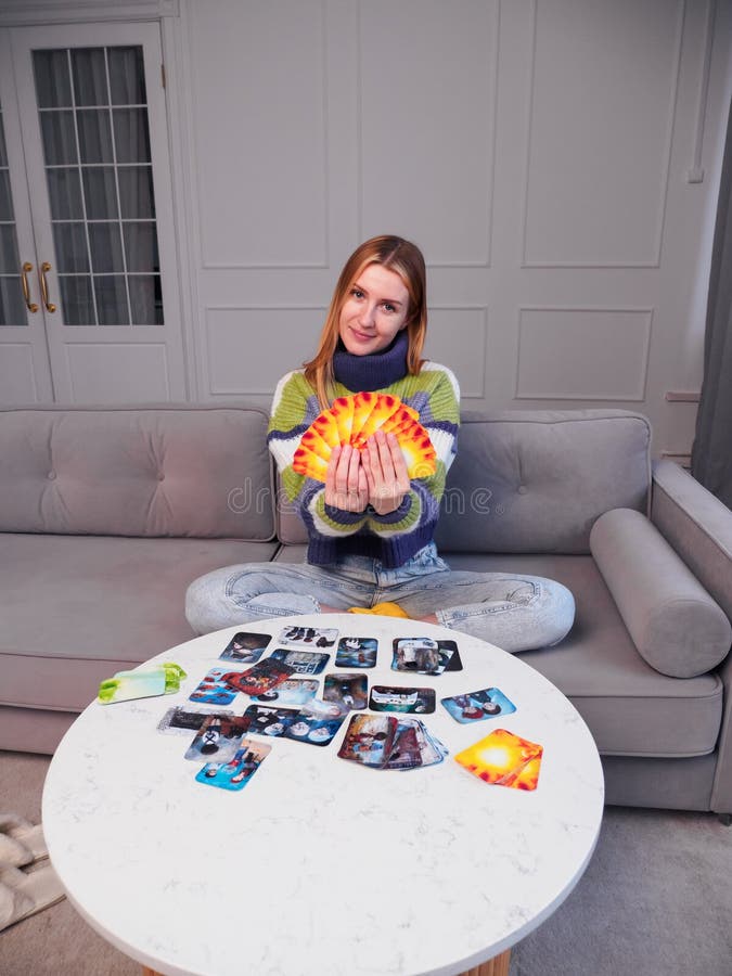 Psychotherapist Using Metaphorical Associative Cards on Psychological ...