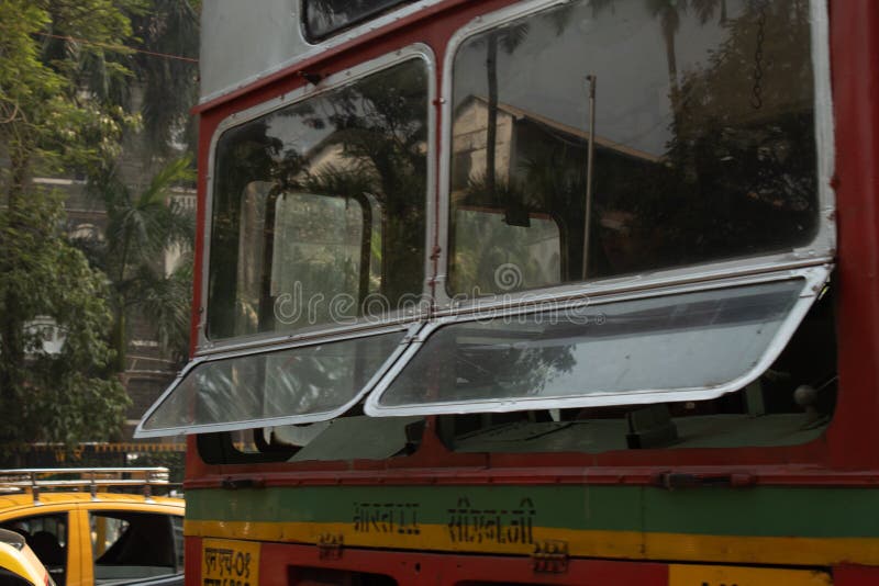 Public Bus in Mumbai, India Editorial Photo - Image of indian, people ...