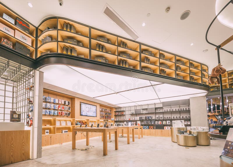 Library Interior Picture. Image: 110174316