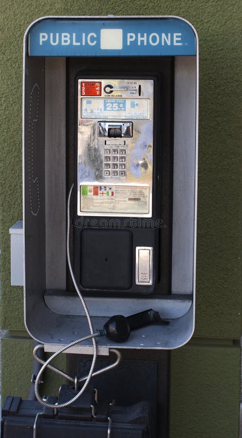Public phone editorial photography. Image of technology - 39317982