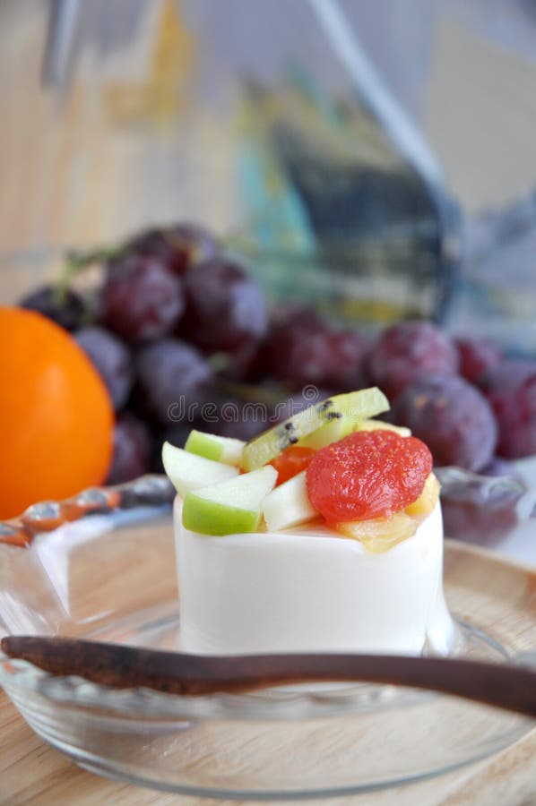 Pudding with Fruits Topping Stock Image - Image of fruits, healthy ...
