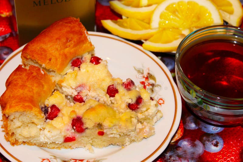 Pudding, tea and lemons stock image. Image of aroma - 118174827