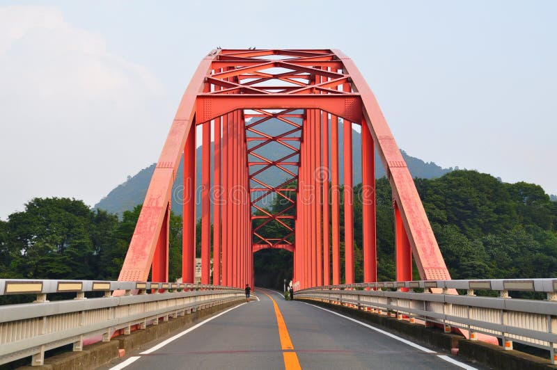 Puente rojo imagen de archivo. Imagen de camino, metal - 34103595