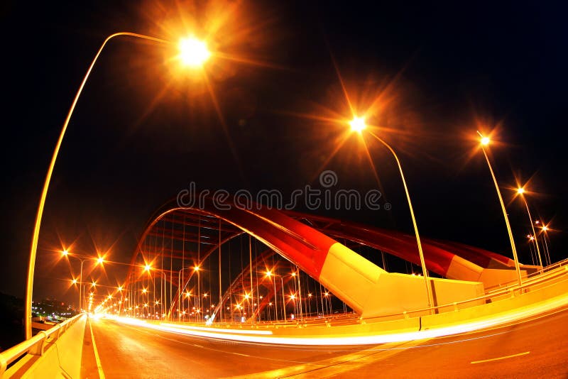 Puente rojo imagen de archivo. Imagen de rojo, destello - 4368051