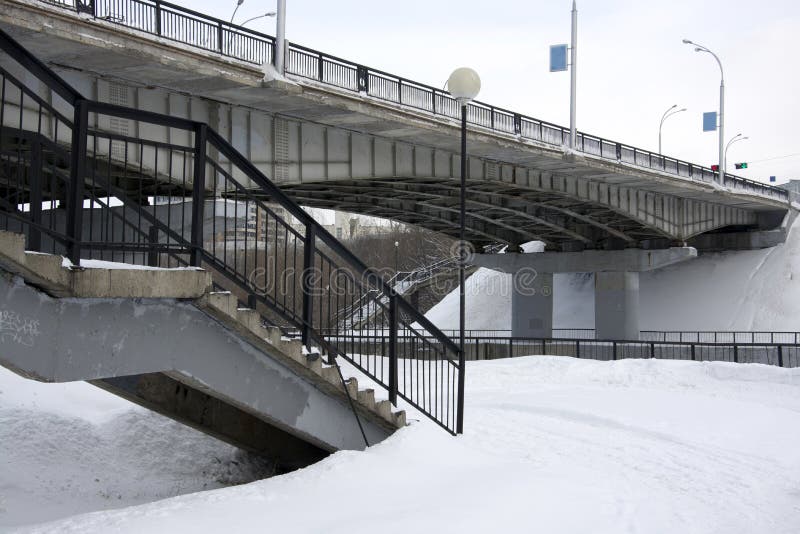 223 Parapeto Moderno Del Puente Fotos de stock - Fotos libres de ...