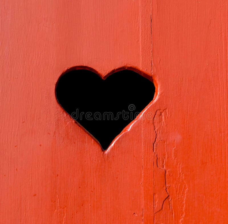 Puerta De Madera Con El Coraz?n Imagen de archivo - Imagen de viejo ...