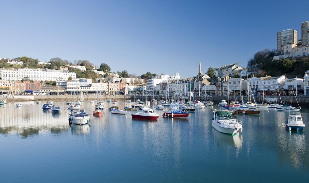 Puerto interno de Torquay foto de archivo. Imagen de yates - 17698256